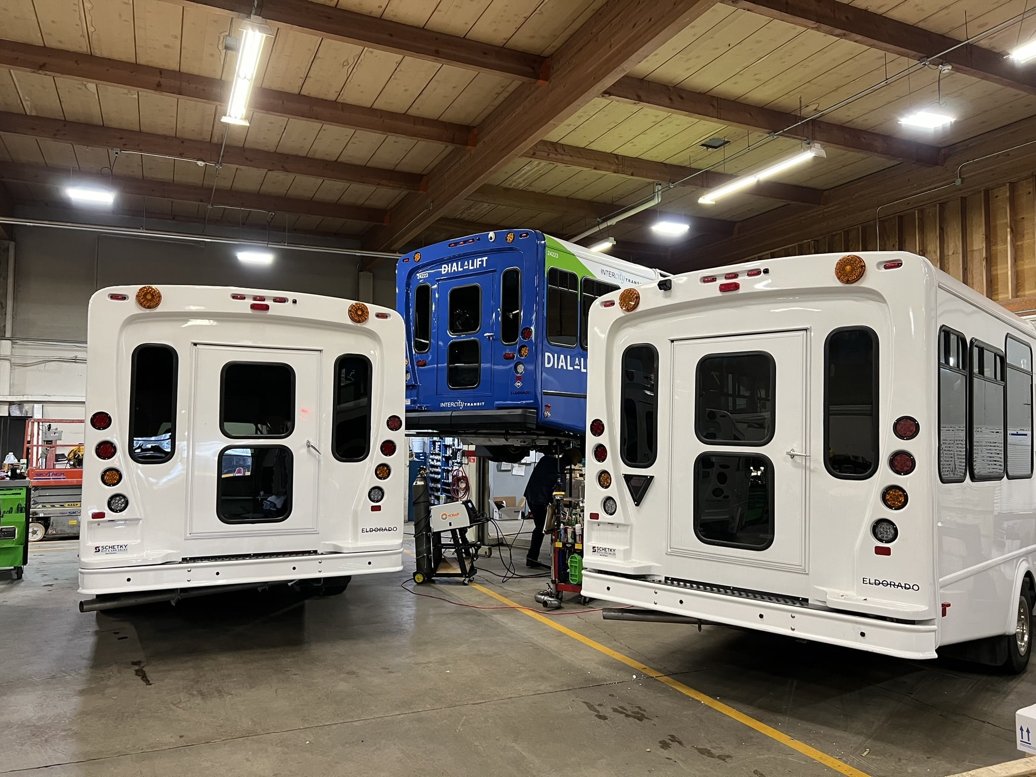 Electric Bus Maintenance and Technical Support - Schetky